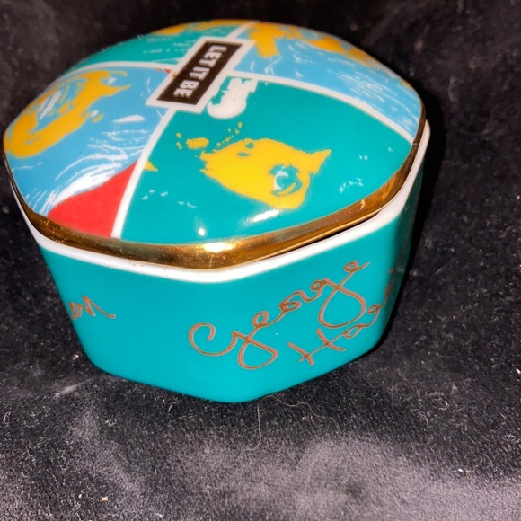 The Franklin Mint | Art | The Franklin Mint Porcelain Music Box ...